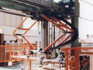 Cable carriers -How to Install a Cable Carrier Vertically