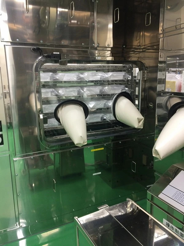 Ball bearing for isolator: Packaging of sterile syringe sets | igus ...