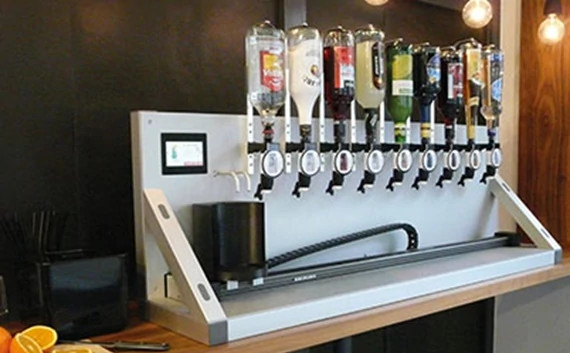 Completely automated café with barista robot