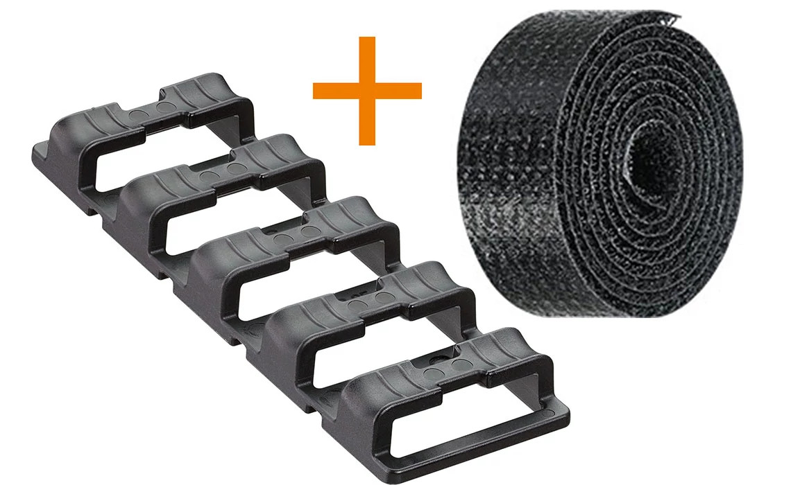 Quickly fit and retrofit clamps for cobots and small robots