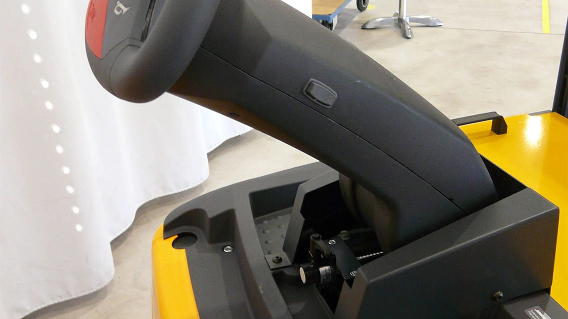 Linear plain bearings for smooth linear movements in industrial trucks ...