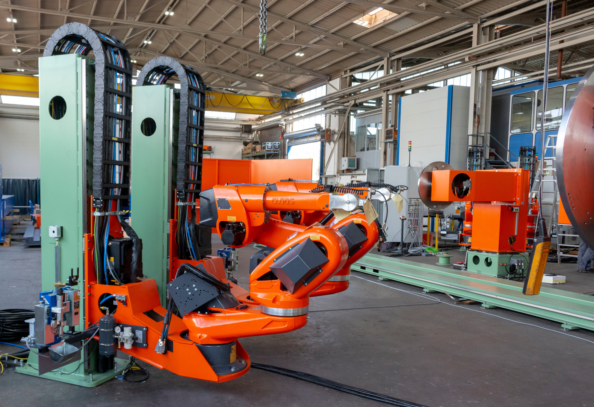 Machine tools: examples of industrial applications