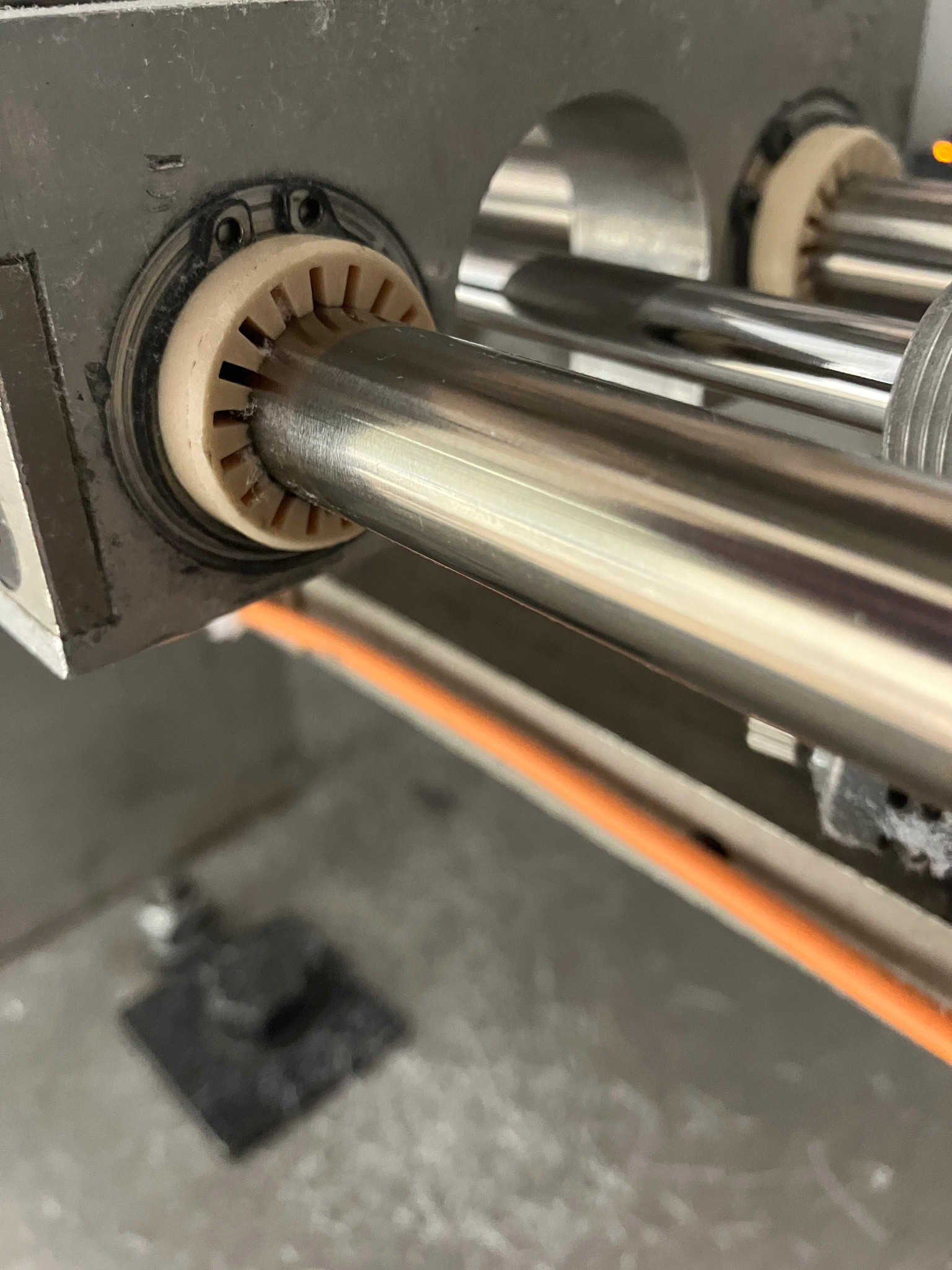 Machines for the production of surgical swabs | igus Australia