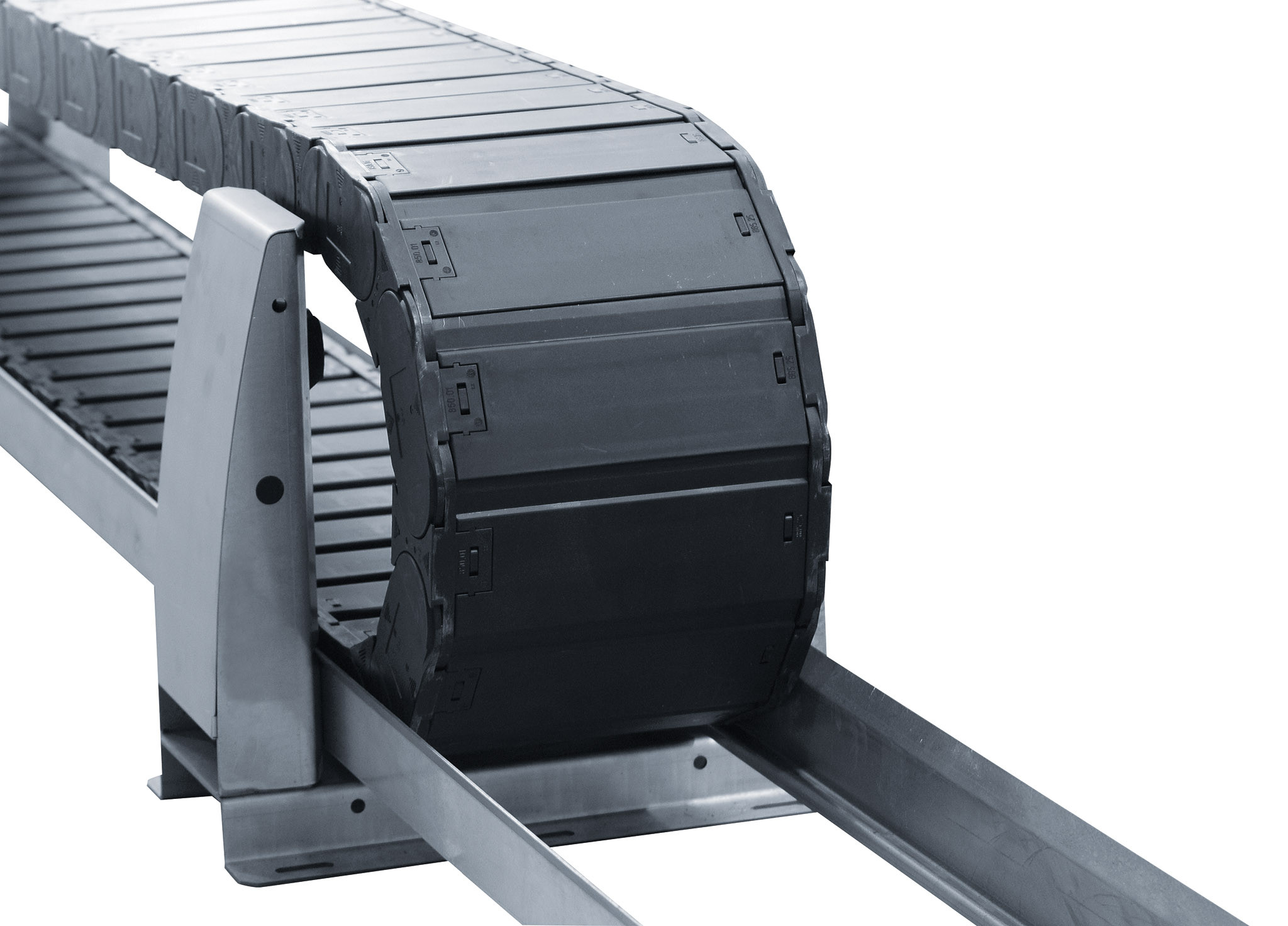 Guided cable carriers and guide troughs | igus®