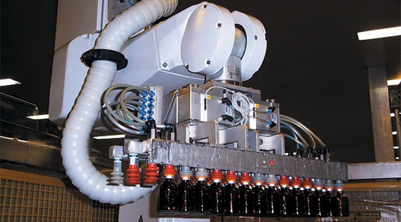 Robot dalam industri farmasi: peningkatan masa pakai | igus Indonesia