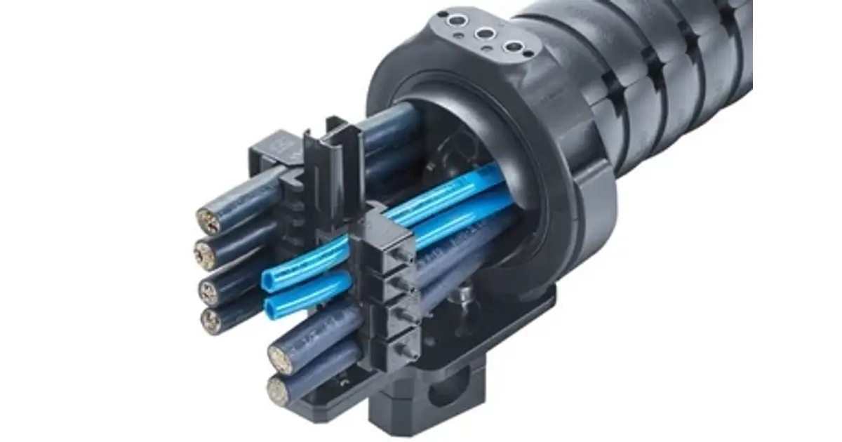 Heavy-duty connection for clamp to axis 6