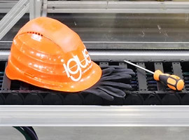 Secure energy supply for the UK's largest transfer table igus®