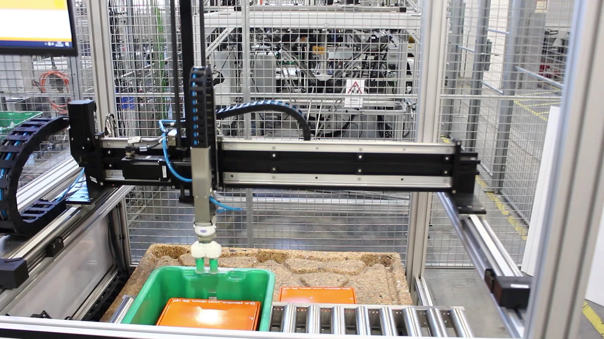 Logistics robot for final assembly