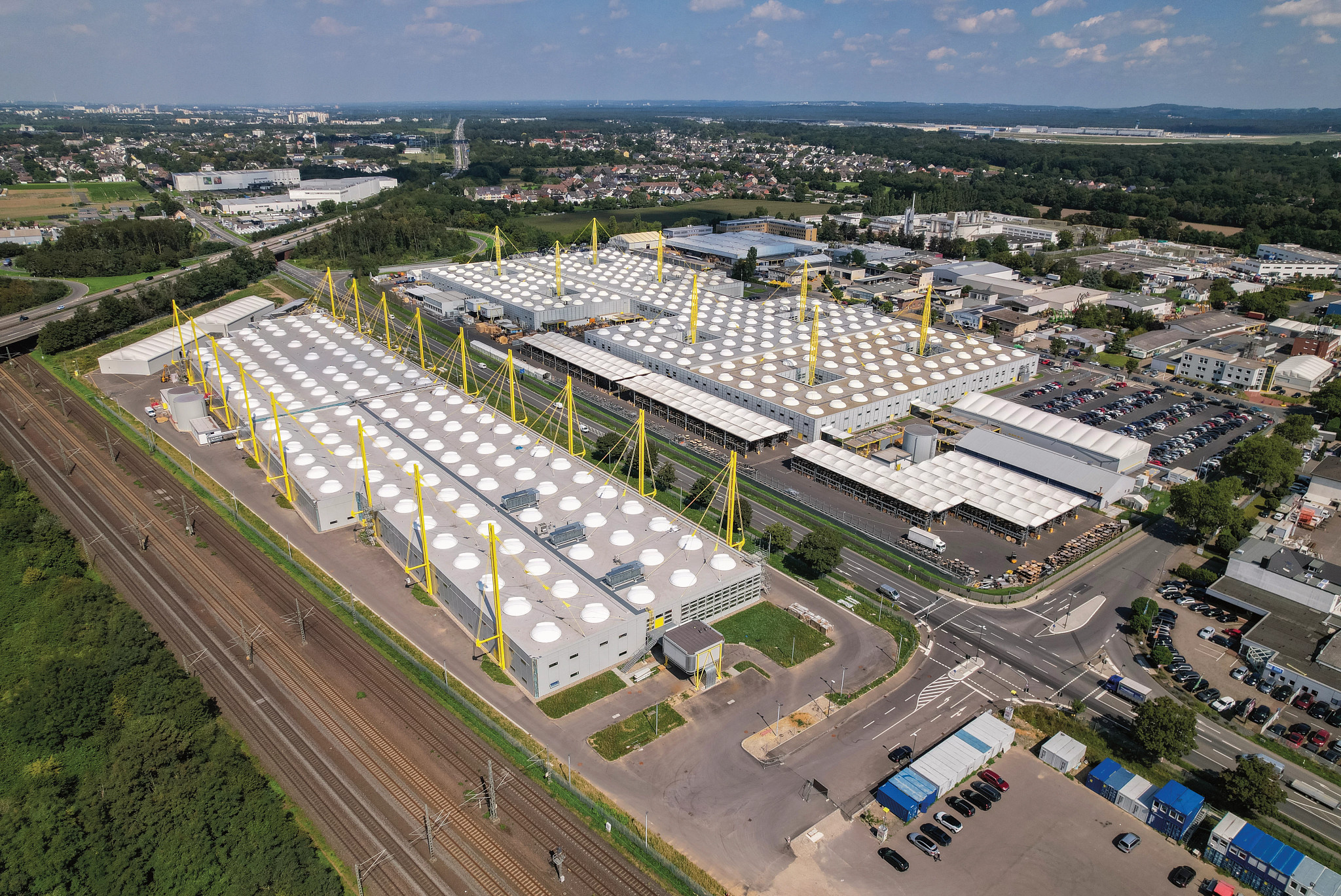 About igus | Company and the world of motion plastics