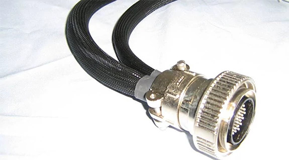 Durable cables in pharmaceutical filling | igus Australia