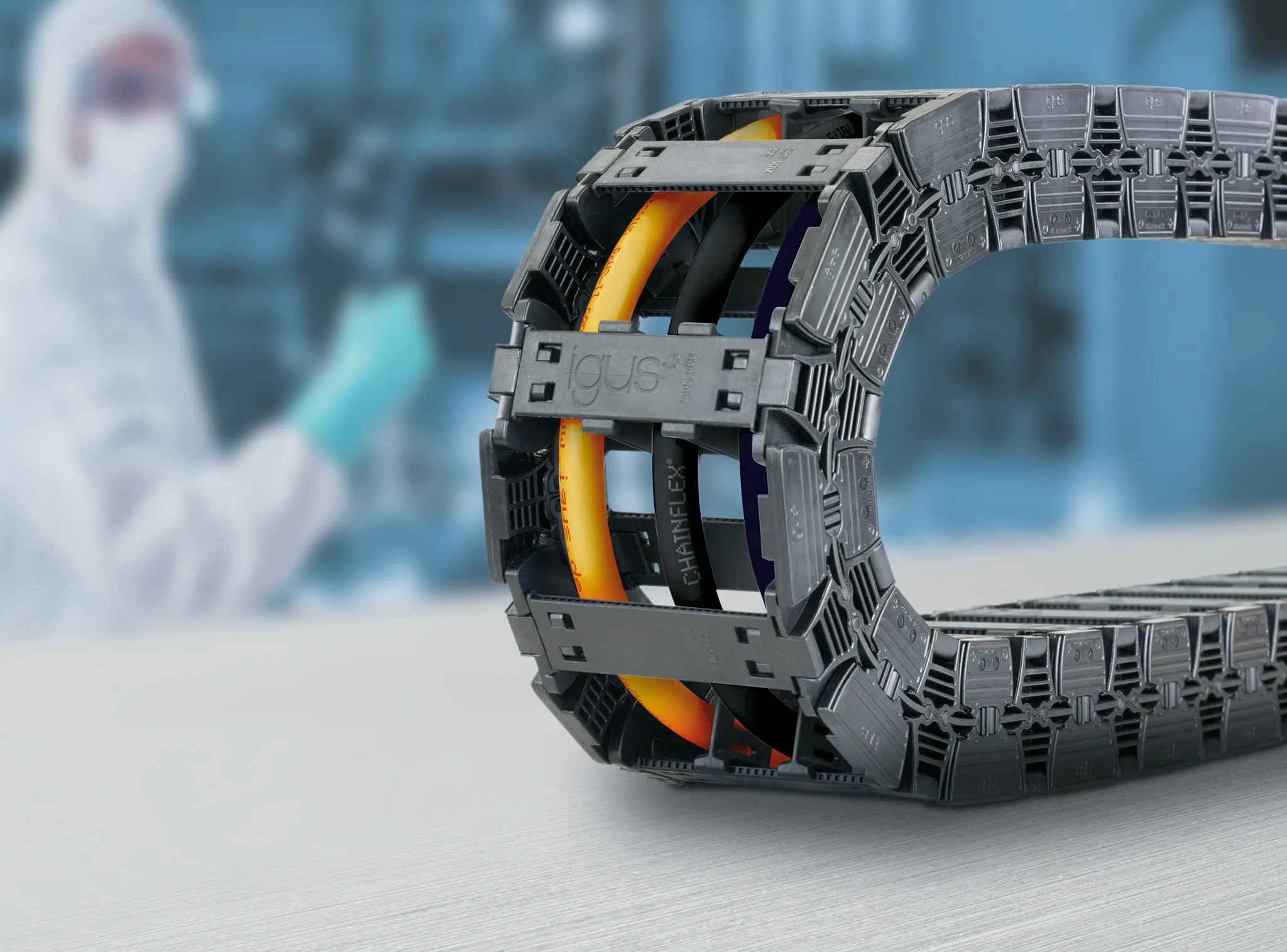 E6.1 Low-Noise e-chain® System | igus®