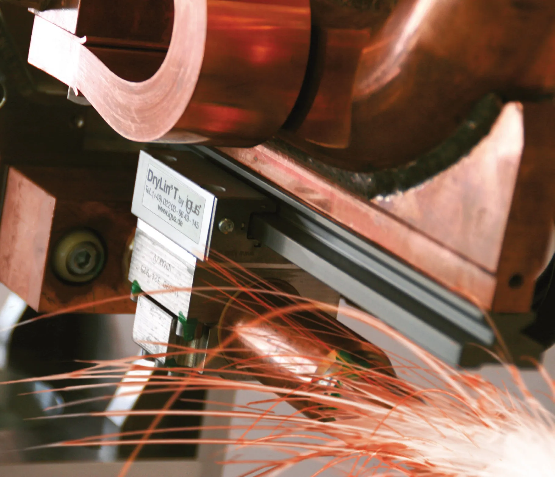 Linear rail guides drylin® T | igus Australia