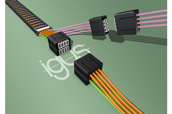 Module Connect Adapter For Plugging The Energy Chain With Only One