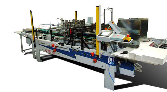 Uncomplicated filling height adjustment in folding and gluing machines ...