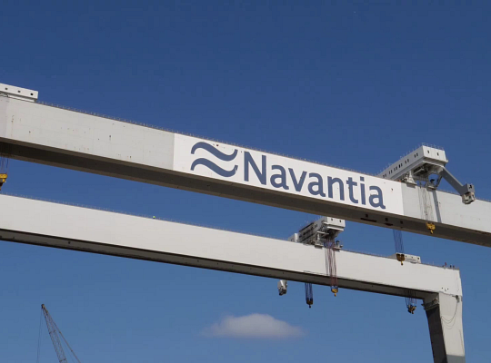 Energy chain system for shipyards