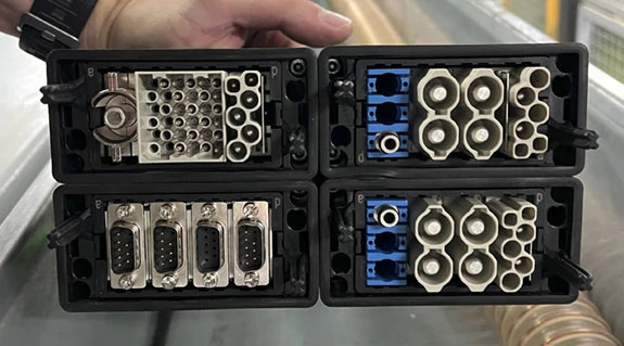 Reduce time and costs: Module Connect in furniture production