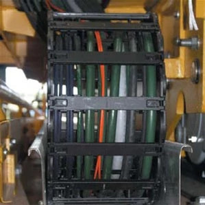 Application example of E2 energy chain system