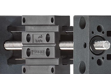 Dynamic drylin® SAW linear guide with lead screw drive