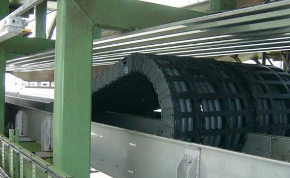 high tech products for the Crane industry | igus®