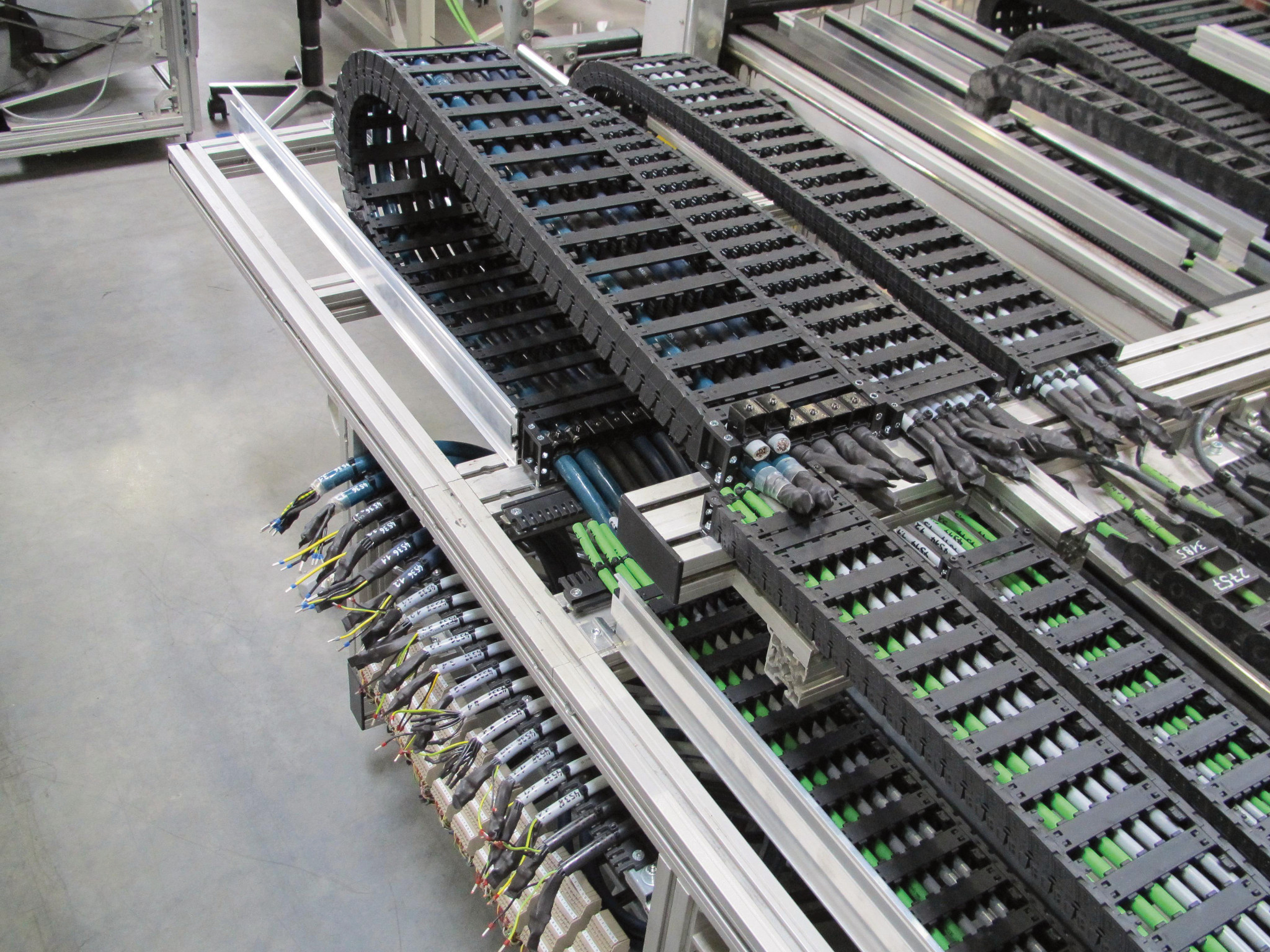 Cable test lab: CF11.D chainflex® measurement system cable lasts more ...