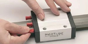 drylin® T linear guide -automatic - clearance adjustment